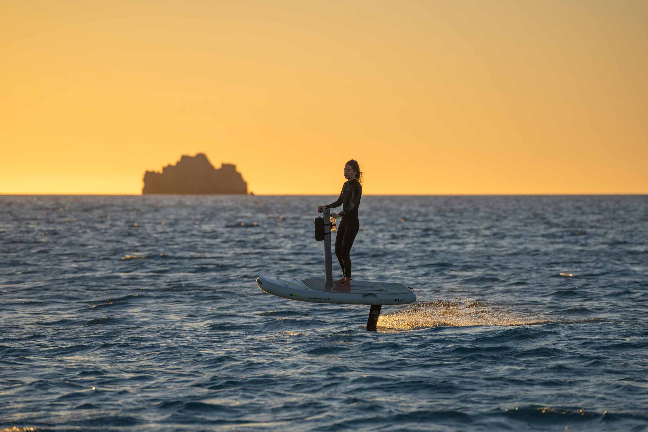 HYPERFLY – Inflatable eFoil with Hyperbar by Aerofoils – Aerofoils Audi ...